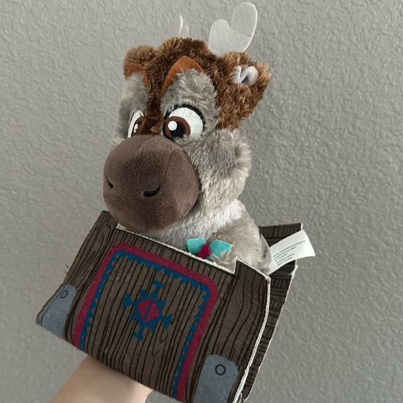 Disney | Toys | Disney Frozen Baby Sven Animated Spinning Plush 22 ...